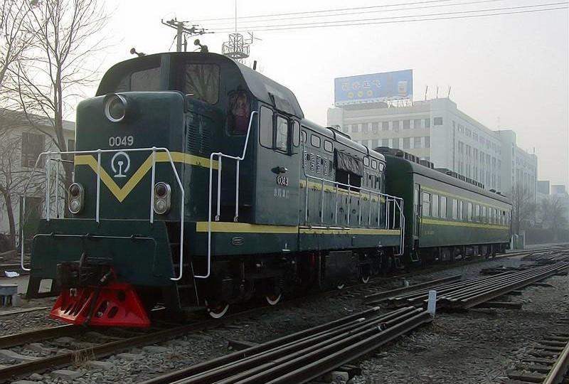 东方红5型内燃机车 - 快懂百科