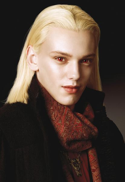 杰米·坎贝尔·鲍尔 - 快懂百科