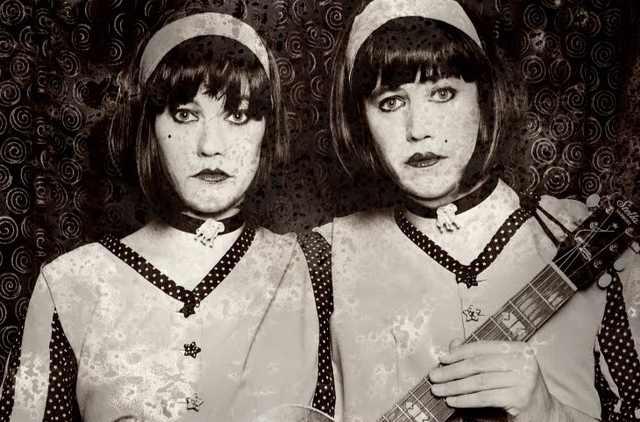 Evelyn Evelyn - 快懂百科